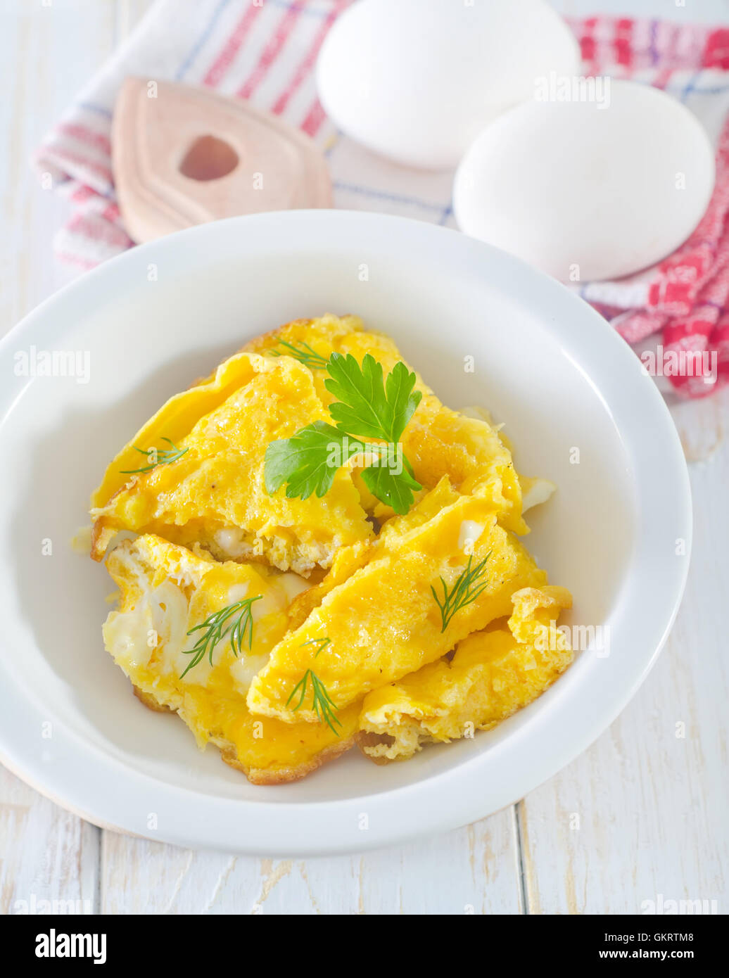 Golden brown omelette hi-res stock photography and images - Alamy