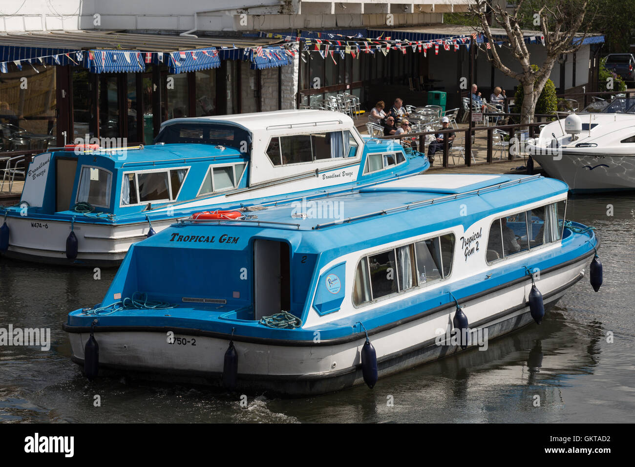 Busy Wroxham river scene. Norfolk Broads England Stock Photo - Alamy