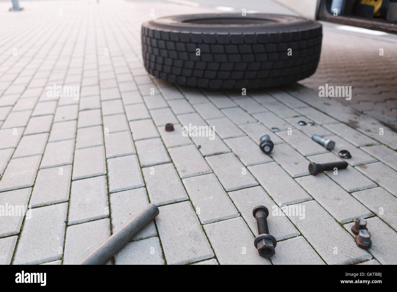 Lorry wheel change hi-res stock photography and images - Alamy