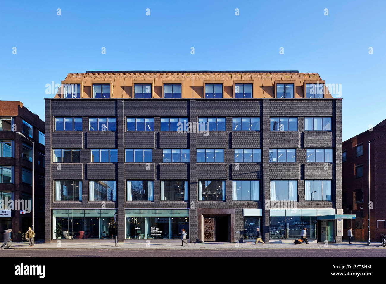 Front elevation from street hi-res stock photography and images - Alamy
