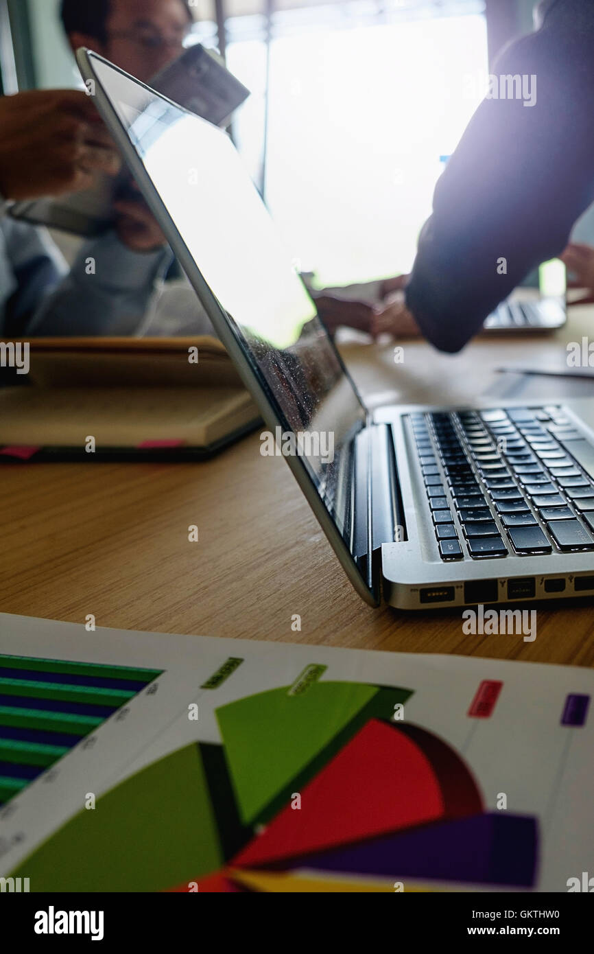 Laptop document contract business hi-res stock photography and images ...