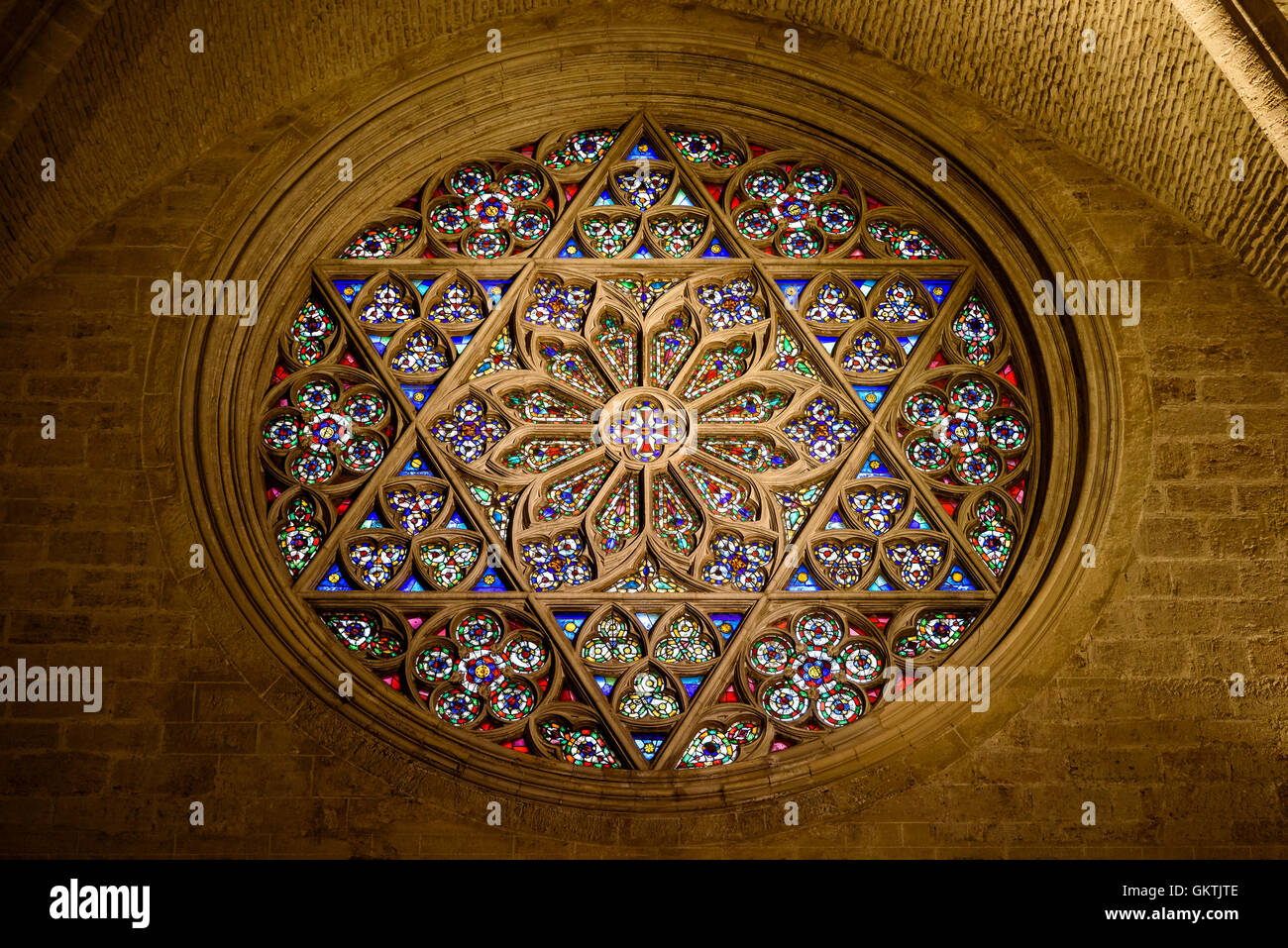 Medieval glass rose window pattern hi-res stock photography and images ...