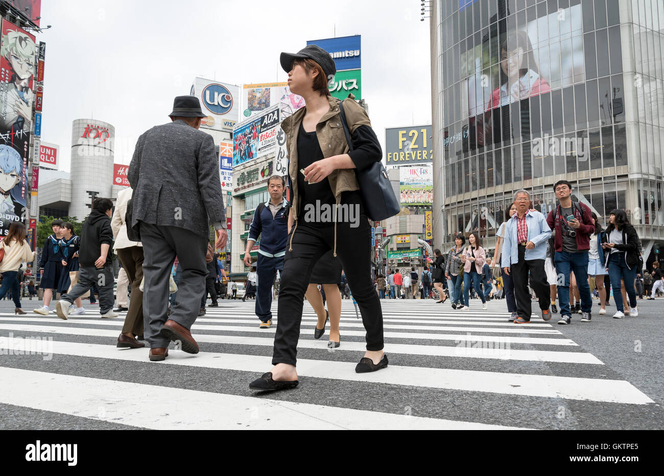 Shibuya Crossing, Tokyo, Japan Stock Photo - Alamy