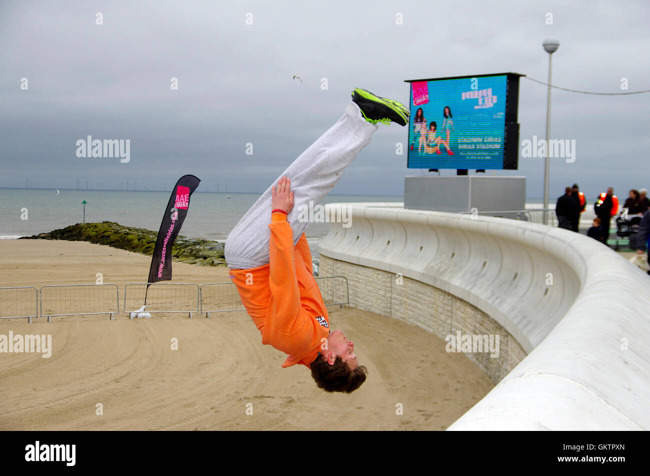 Free runners hi-res stock photography and images - Alamy