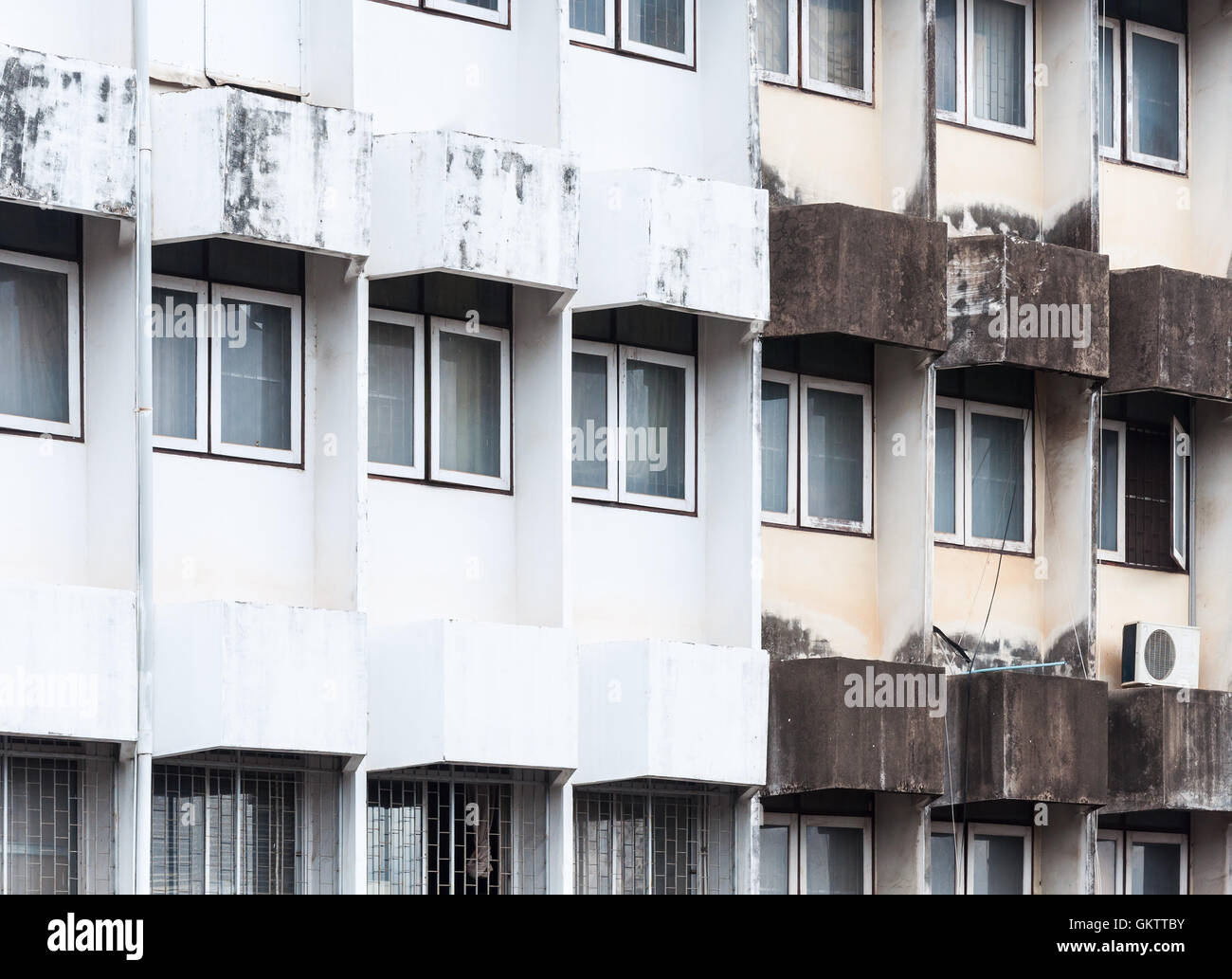 Old commercial building in the urban city of Thailand Stock Photo - Alamy