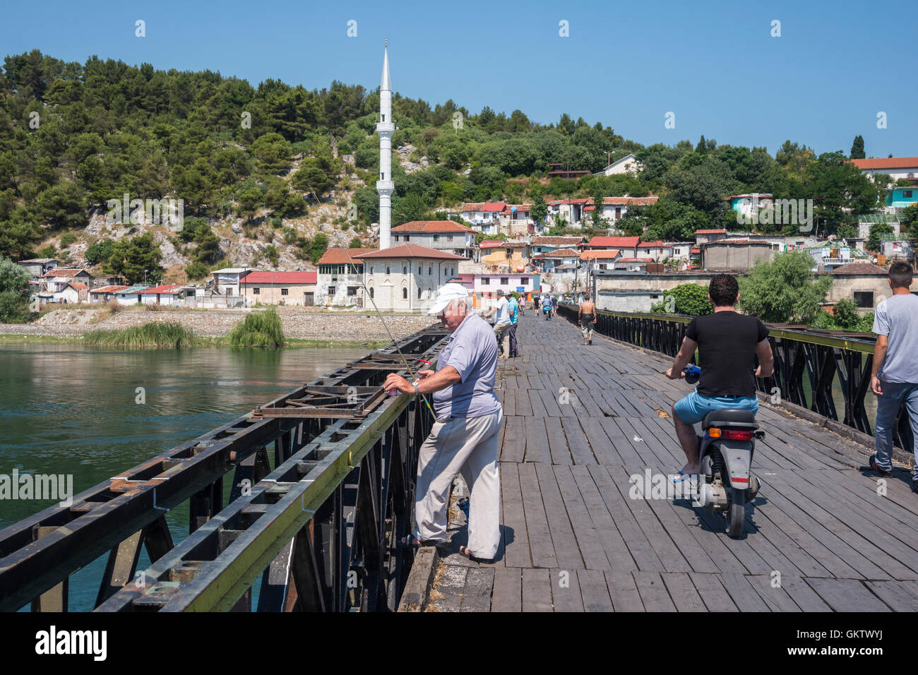 Buna bridge hi-res stock photography and images - Alamy
