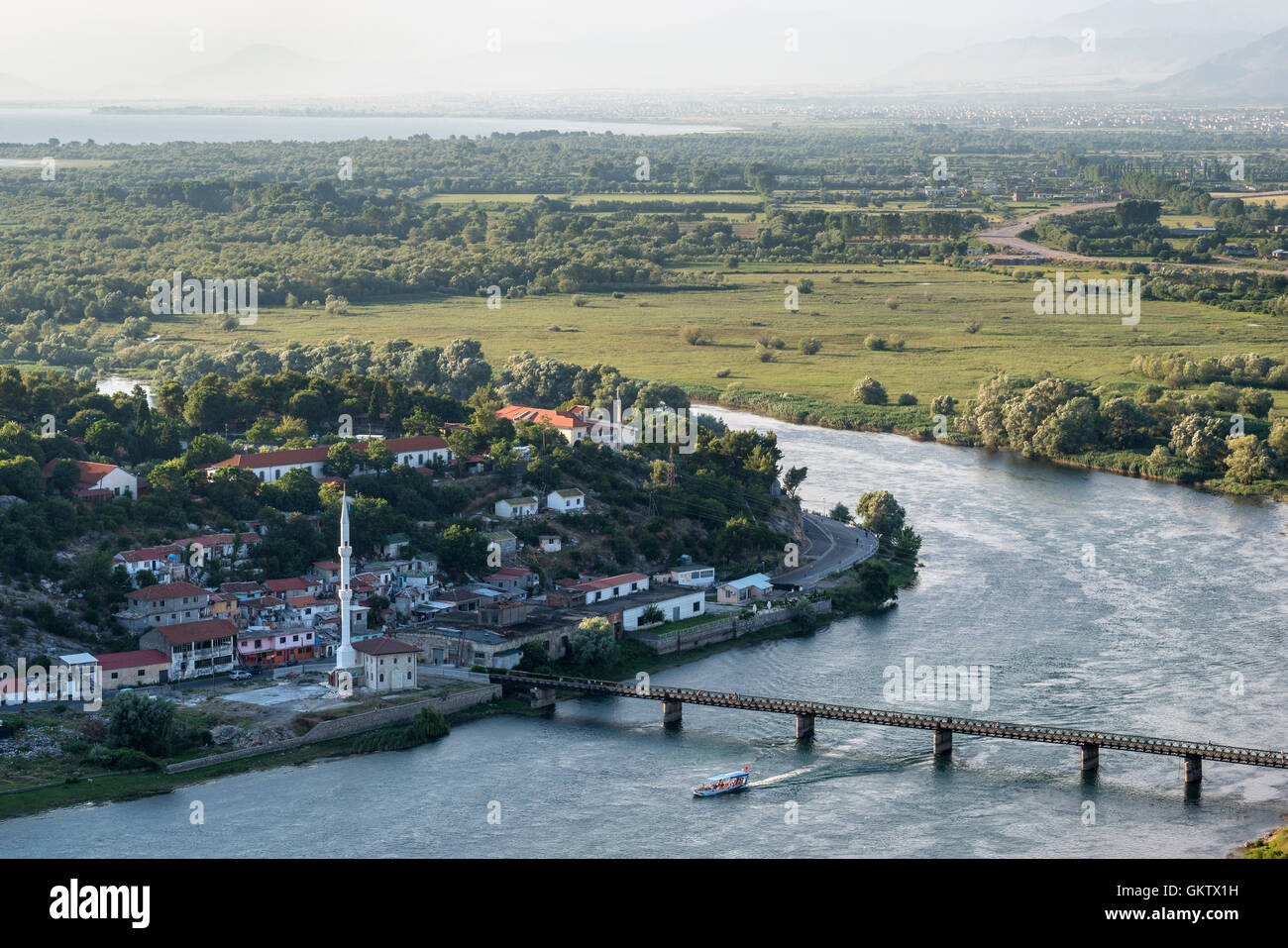 Buna bridge hi-res stock photography and images - Alamy