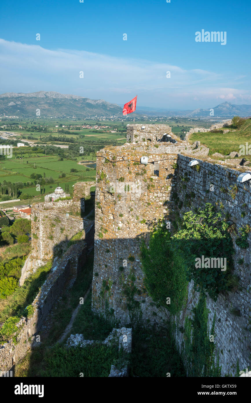 The walls of Rozafa Castle with the Valley of the Drin River in the ...