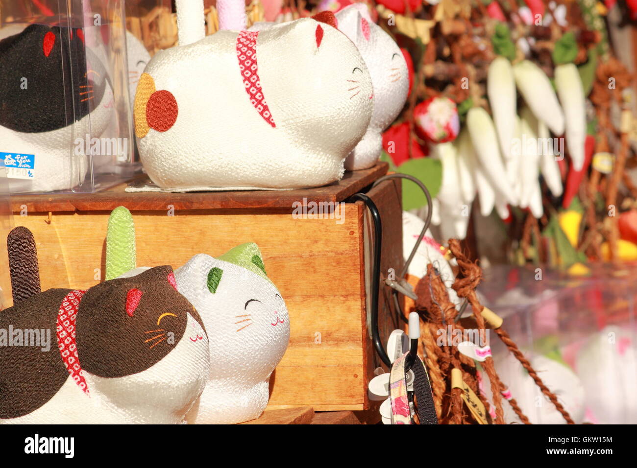 Traditional japanese crafts hi-res stock photography and images - Alamy