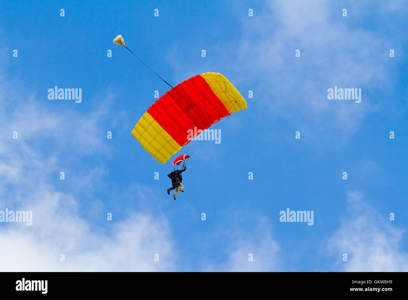 Skydiver Parachute Open Stock Photo - Alamy