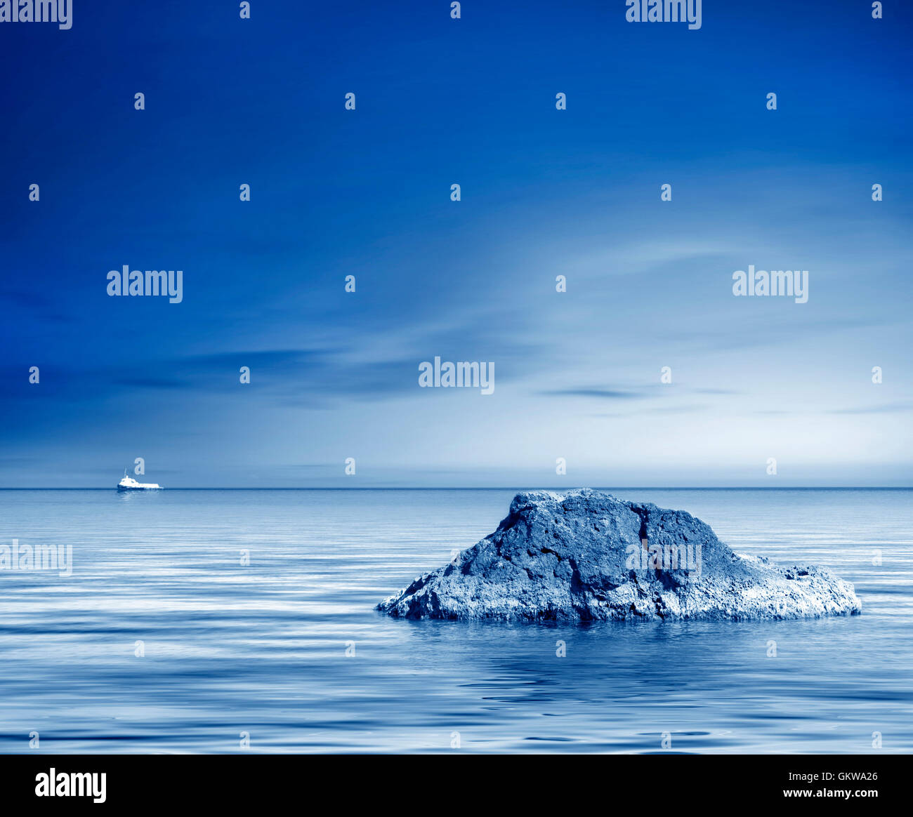 Sea beam hi-res stock photography and images - Alamy
