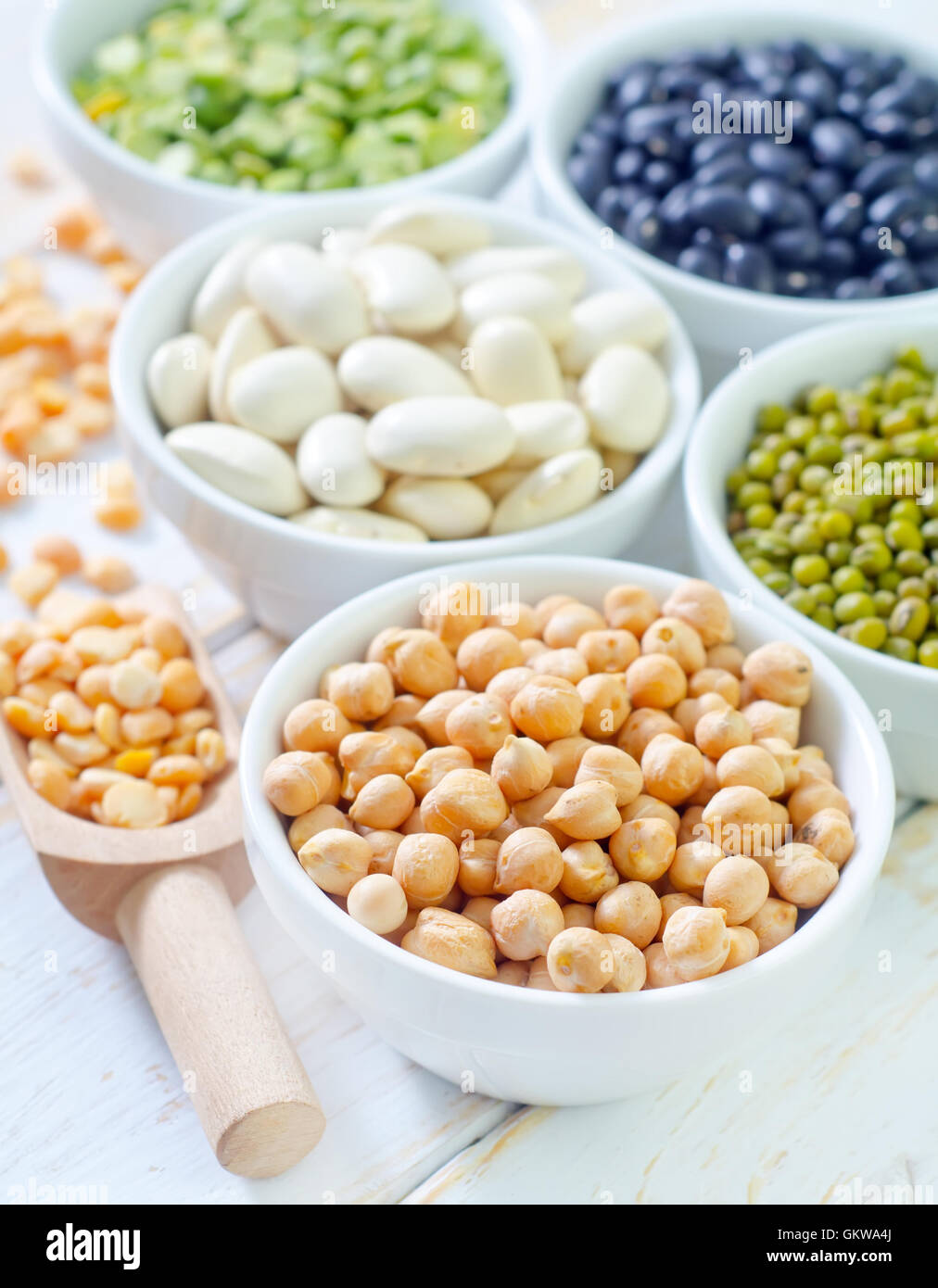 Mung beans grow hi-res stock photography and images - Alamy