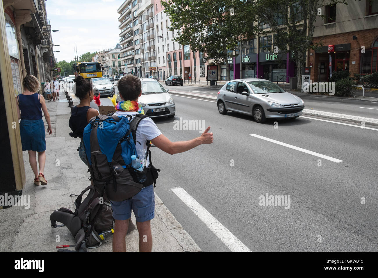 Hitchhiking france High Resolution Stock Photography and Images - Alamy