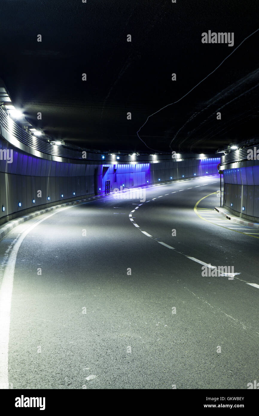 Tunnel - Urban highway road tunnel Stock Photo - Alamy