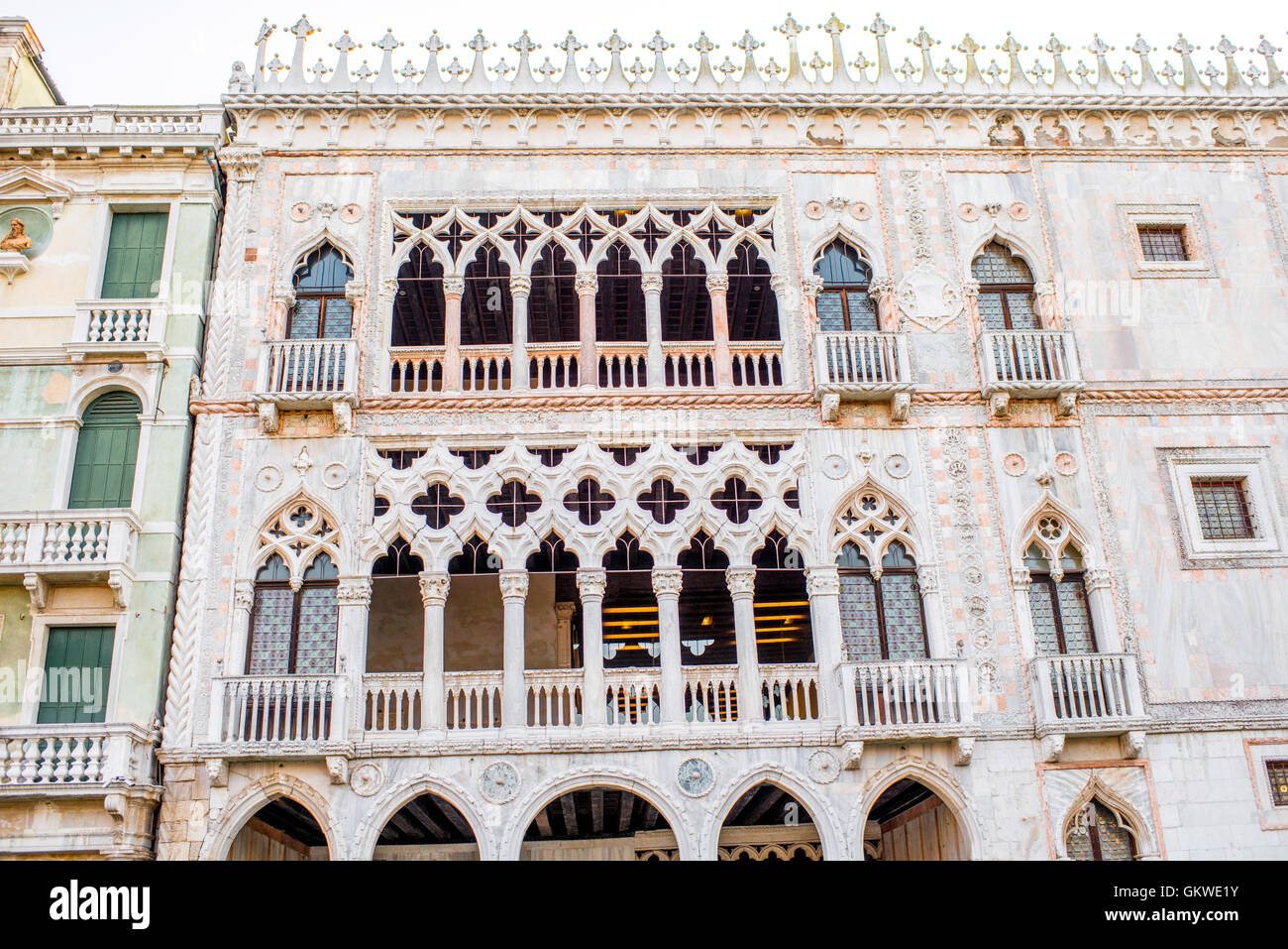 Italian gothic art architecture hi-res stock photography and images - Alamy