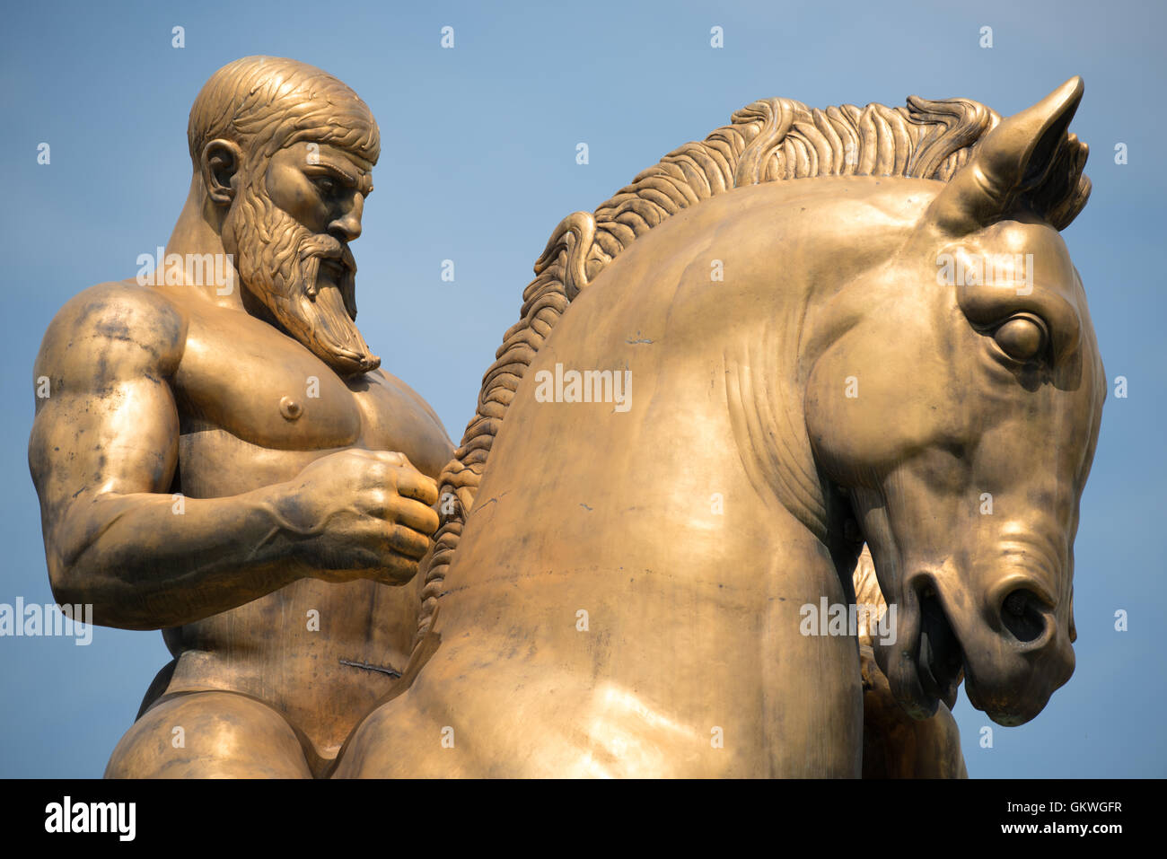 WASHINGTON, DC, United States — The Valor statue, created by Leo ...