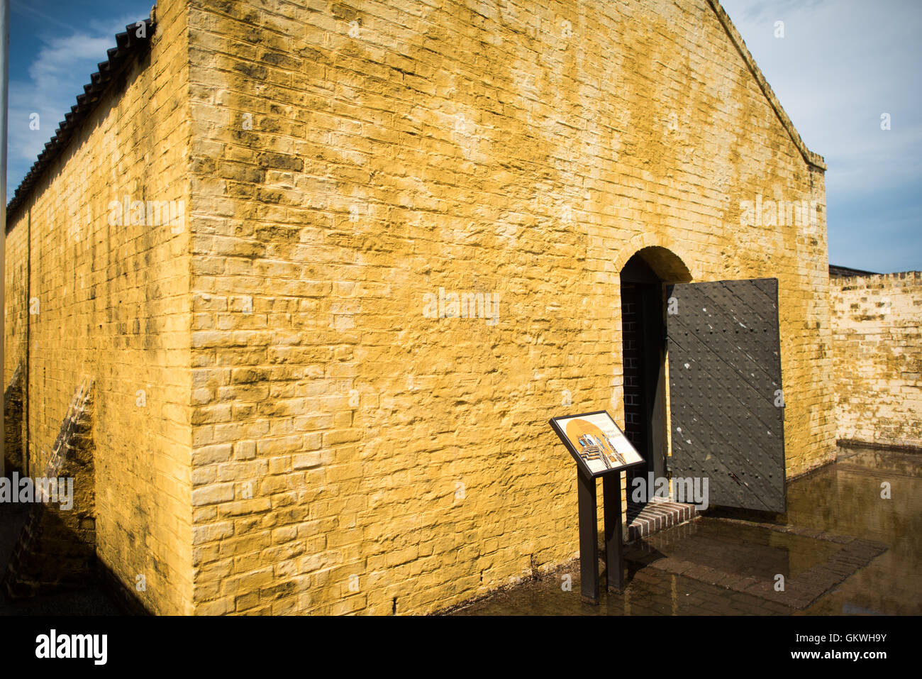 Fort moultrie visitor center sullivans island hi-res stock photography ...