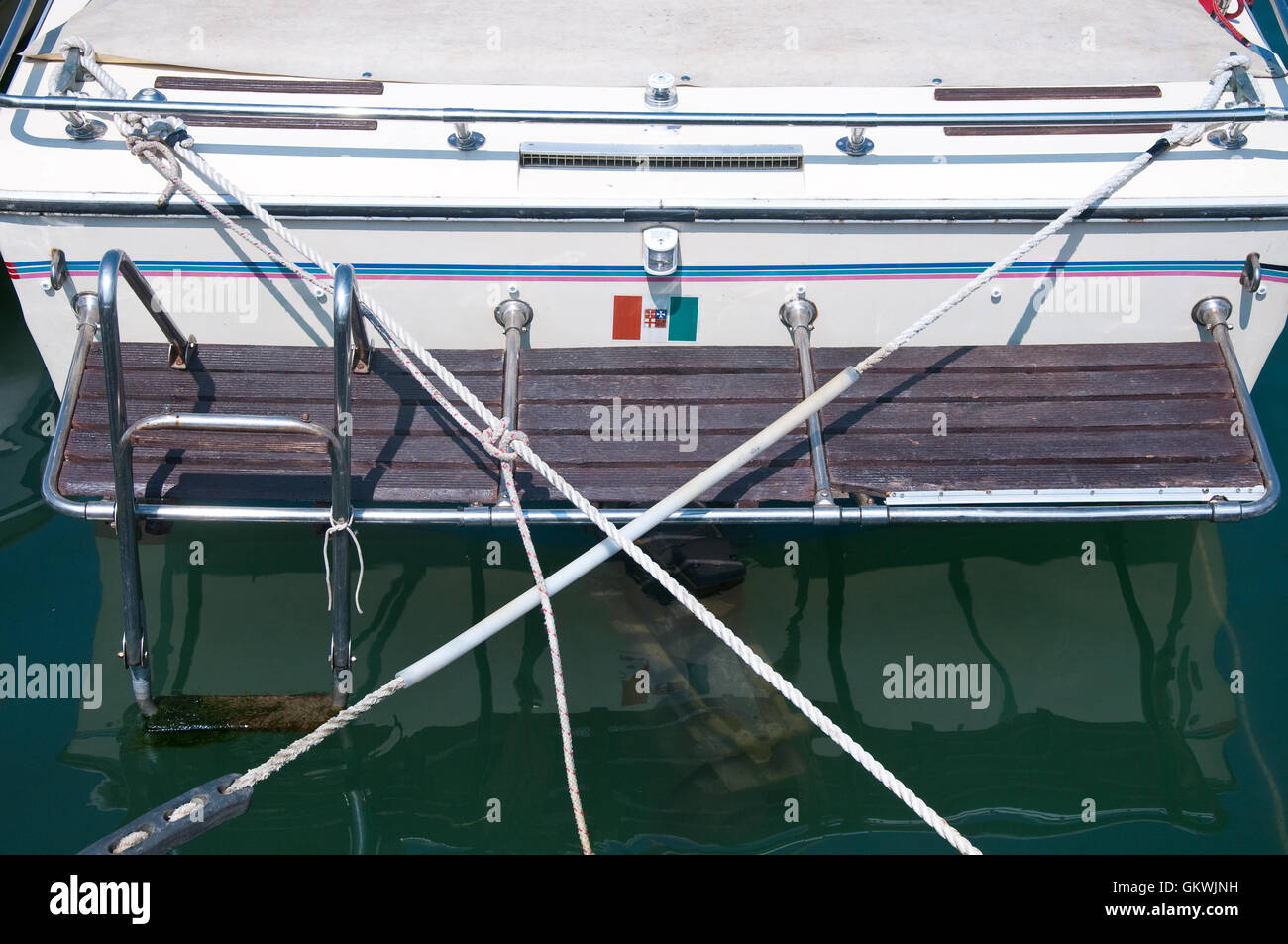 Stern view hi-res stock photography and images - Alamy