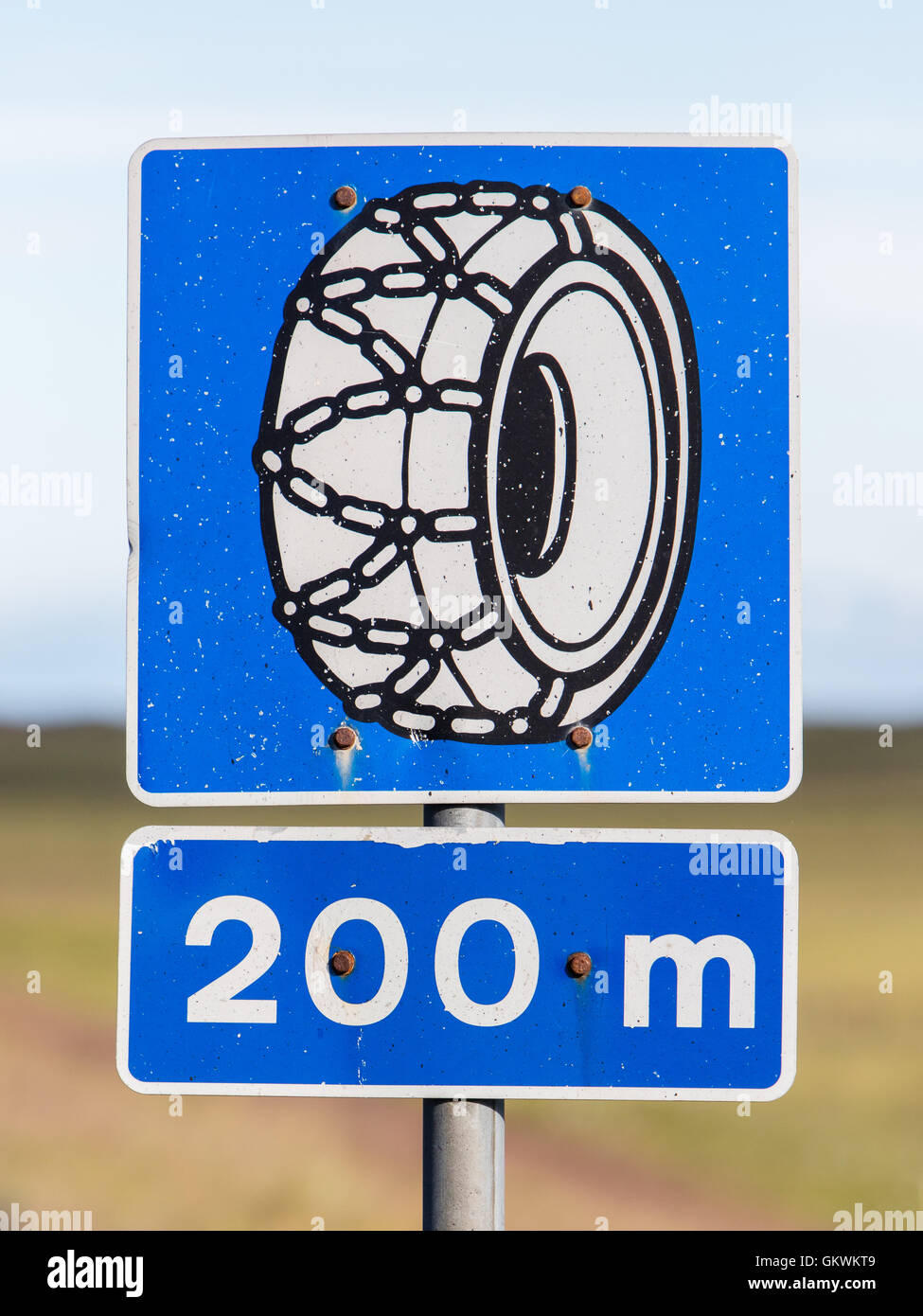 Sign road chains tire hi-res stock photography and images - Alamy