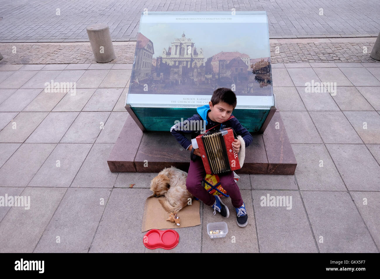 Gypsy and street hi-res stock photography and images - Alamy