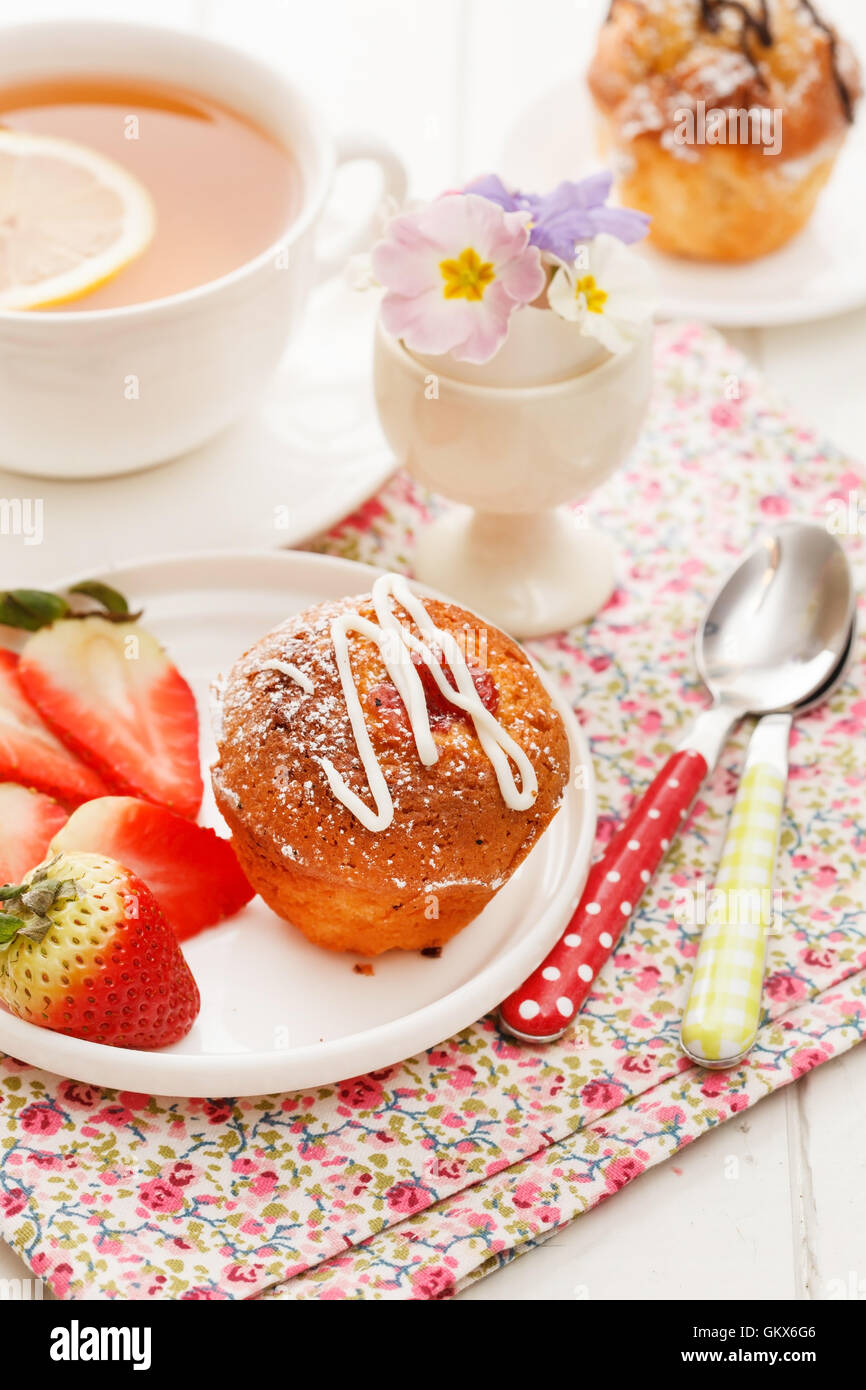 cake with tea Stock Photo - Alamy