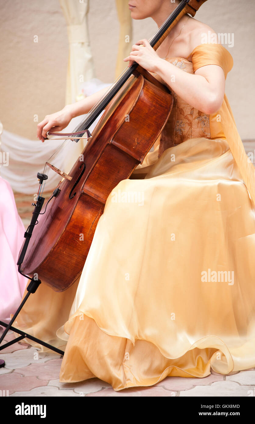 Woman playing cello hi-res stock photography and images - Alamy