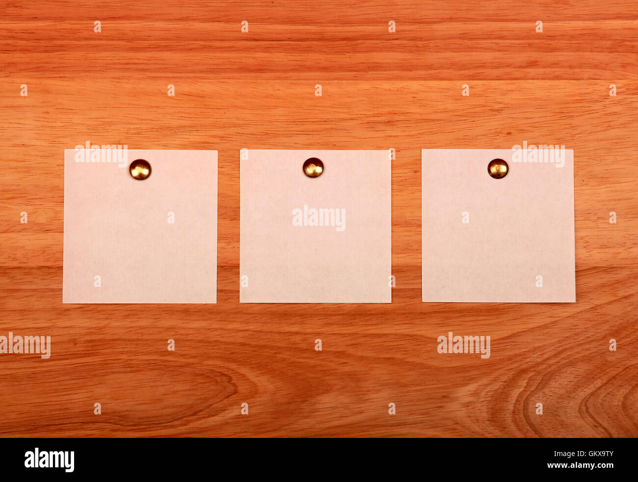 Notice do not throw objects hi-res stock photography and images - Alamy