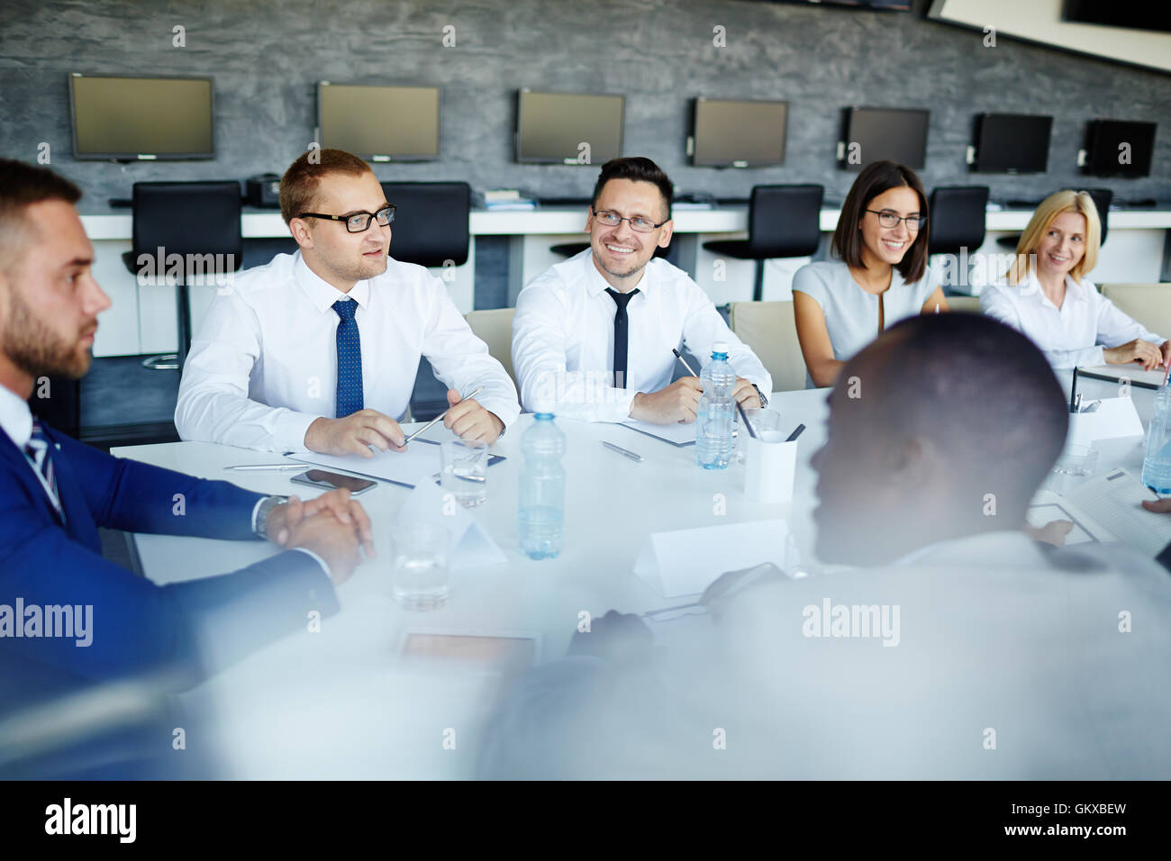 Employees having meeting manager hi-res stock photography and images ...