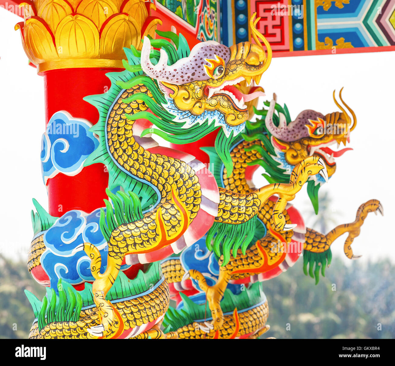 dragon in a Chinese temple Stock Photo - Alamy