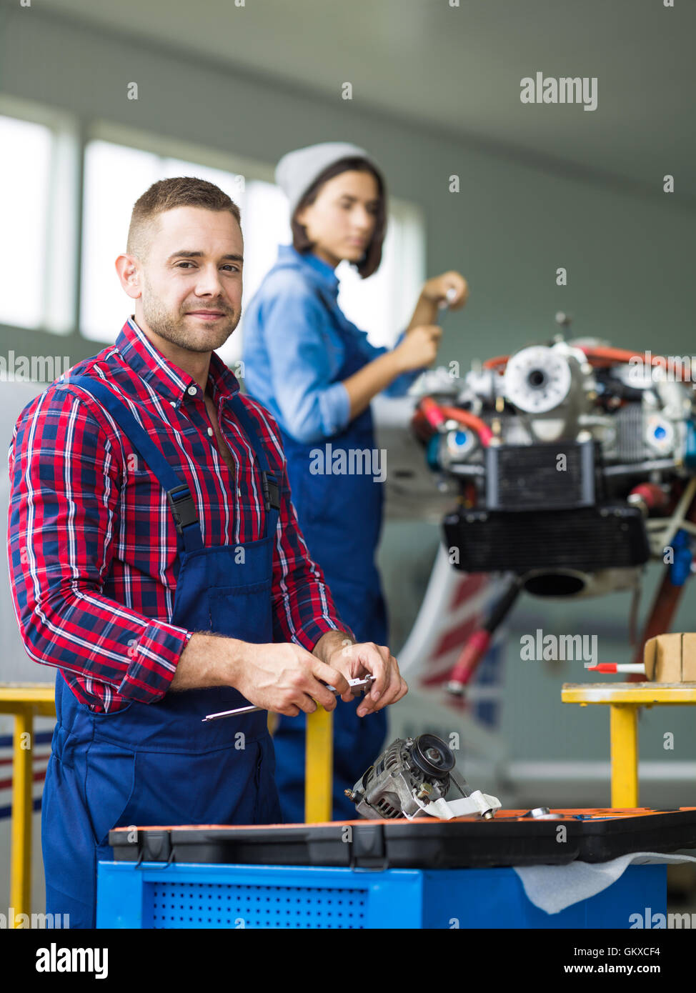 Engineer maintenance co hi-res stock photography and images - Alamy