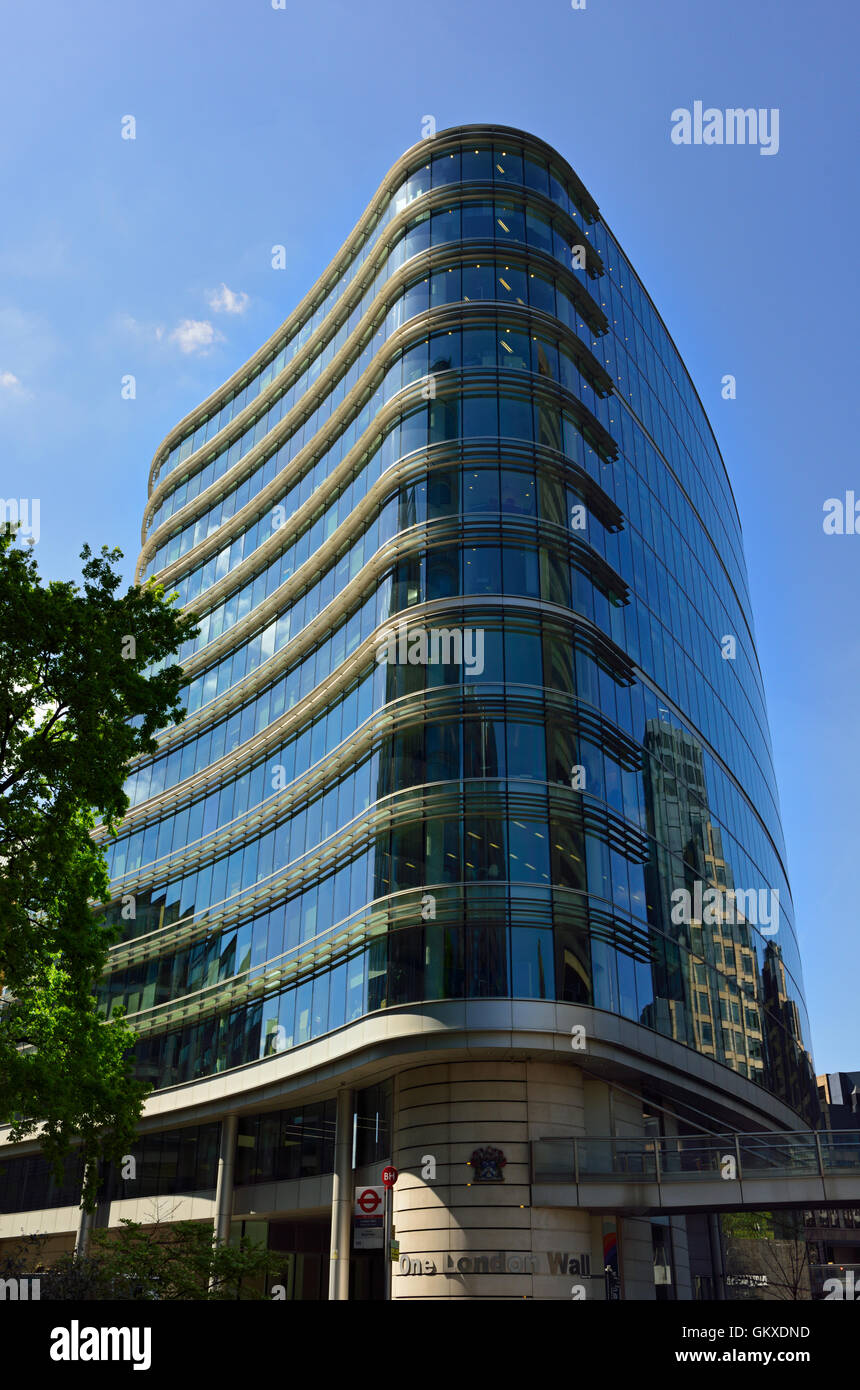 Aldersgate hi-res stock photography and images - Alamy