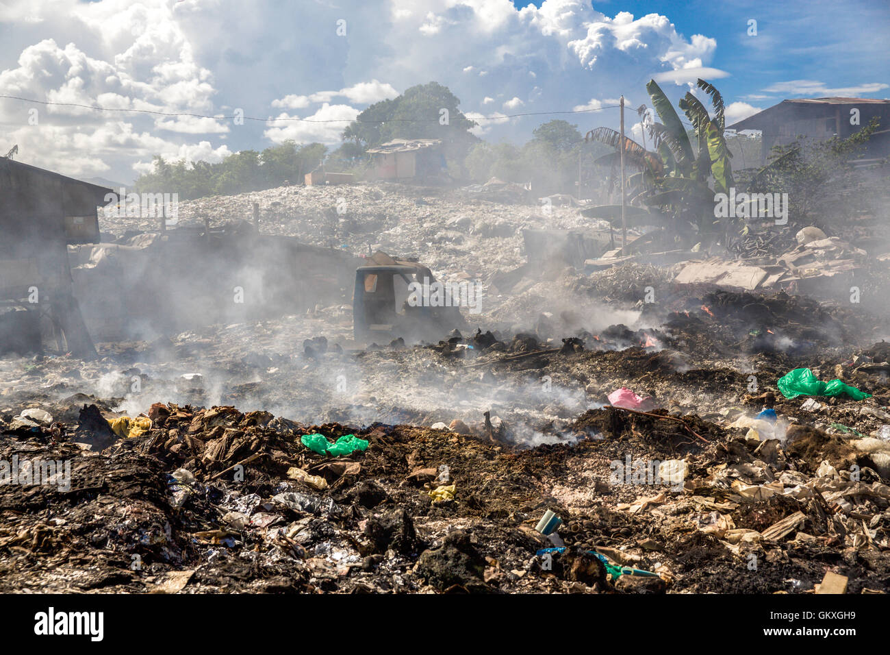 People of the Dump Site on the island of Cebu in the Philippines Stock ...