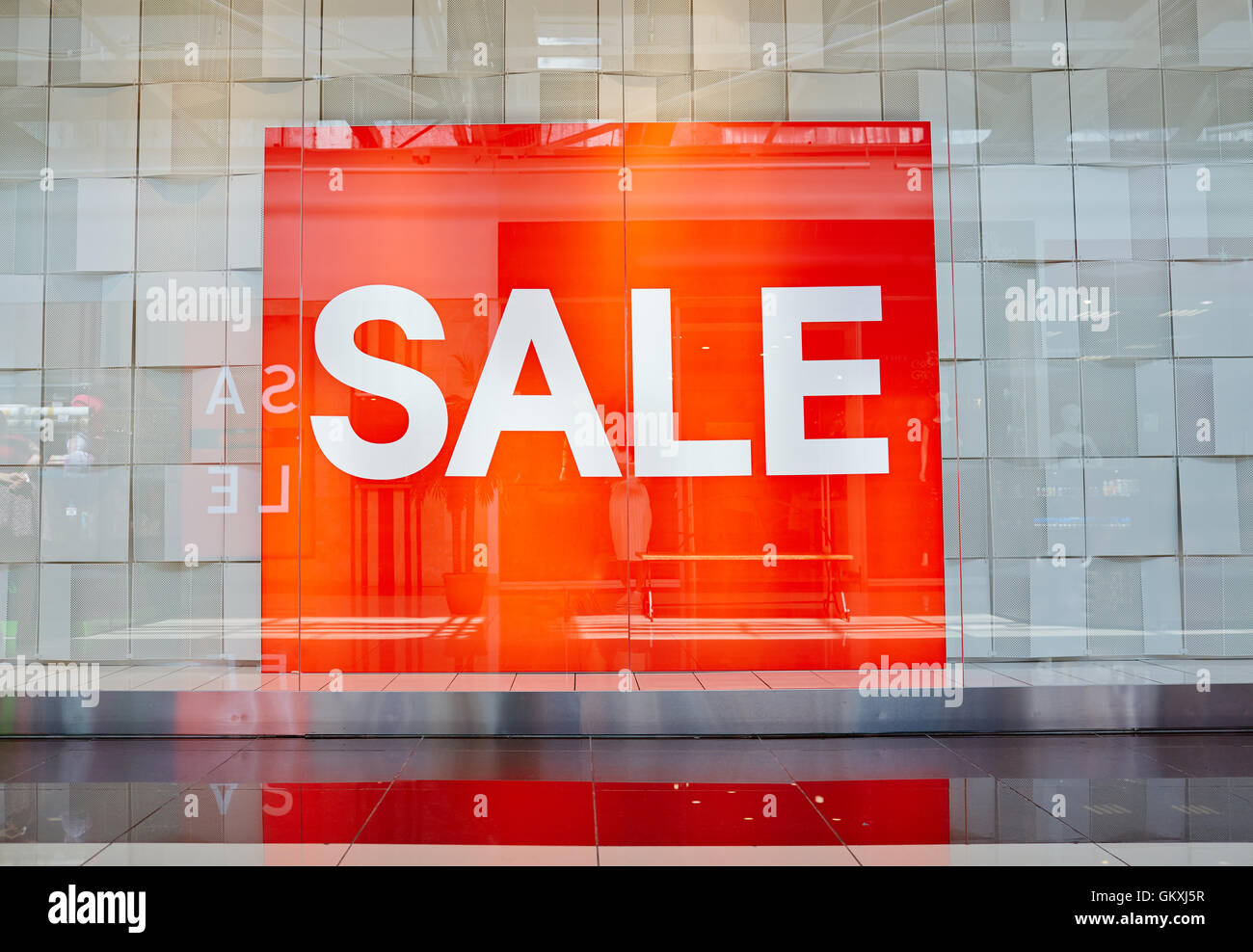 Big signboard hi-res stock photography and images - Alamy