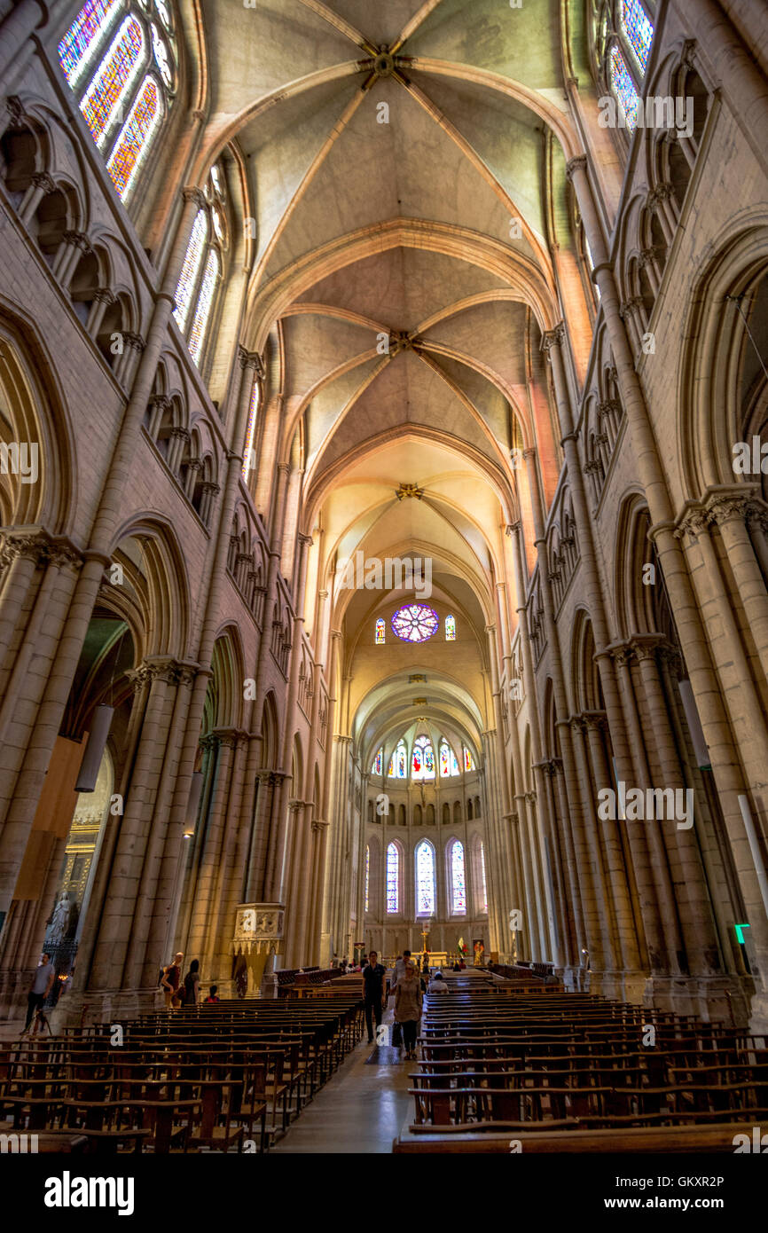 Lyon. Saint Jean Cathedral in old town (vieux Lyon), UNESCO World ...