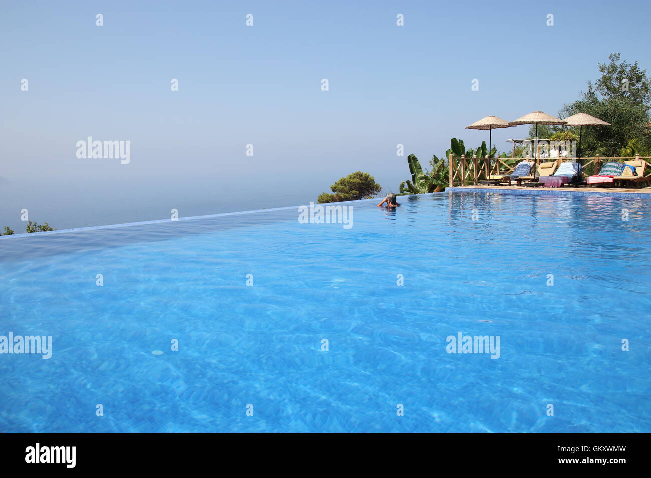 English lady hi-res stock photography and images - Alamy