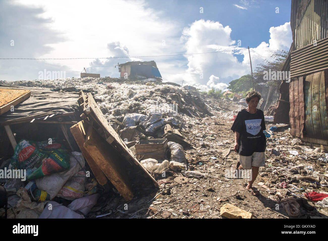 People of the Dump Site on the island of Cebu in the Philippines Stock ...