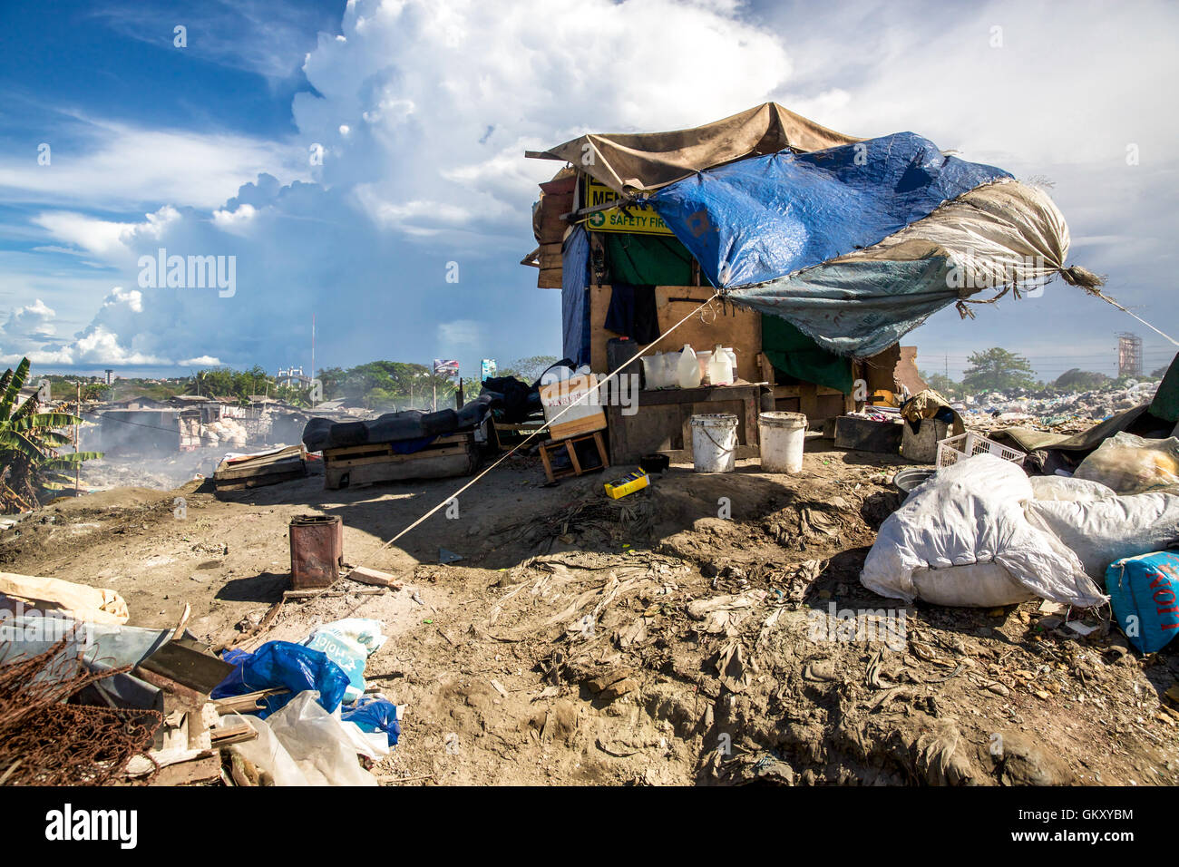 Dump Site on the island of Cebu in the Philippines Stock Photo - Alamy