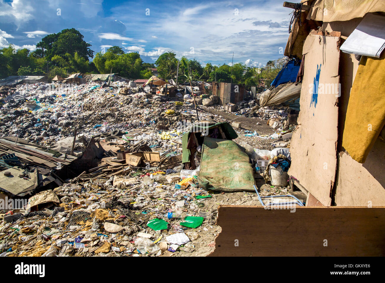 Dump Site on the island of Cebu in the Philippines Stock Photo - Alamy