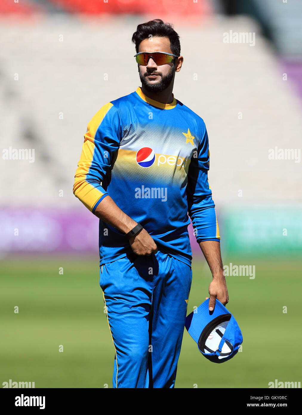 Pakistans imad wasim hi-res stock photography and images - Alamy