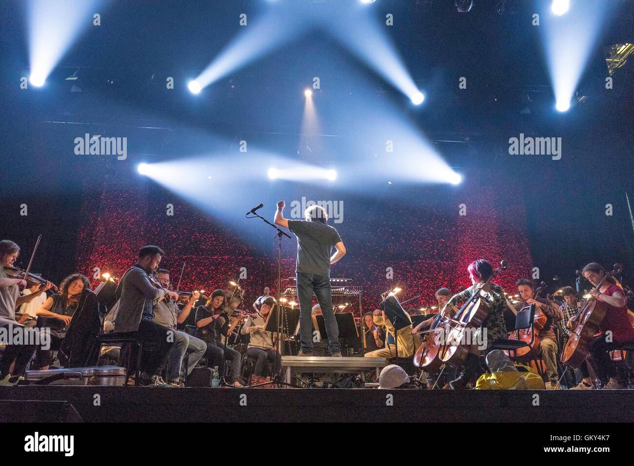 Greg lawson hi-res stock photography and images - Alamy