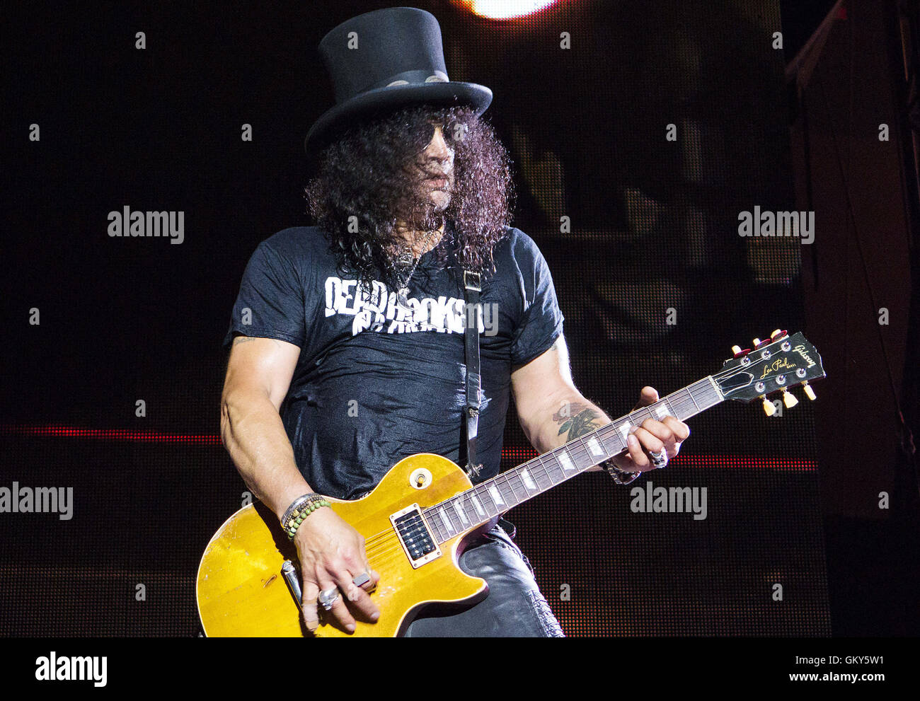 San Diego, CA, USA. 22nd Aug, 2016. Slash, guitarist of the rock band ...