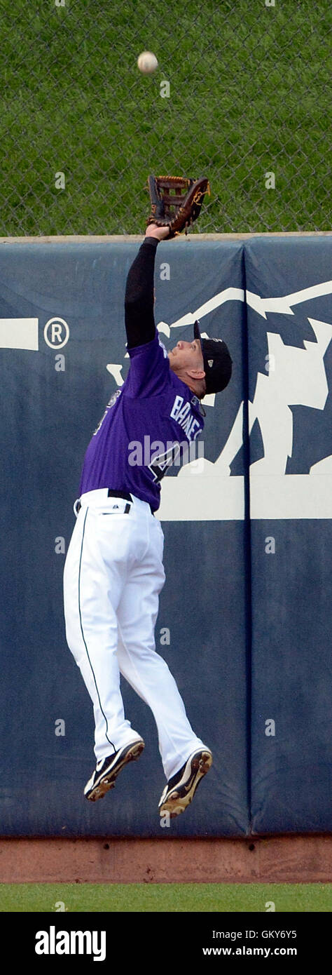 Usa. 23rd Aug, 2016. SPORTS -- Isotopes right fielder Brandon Barnes ...