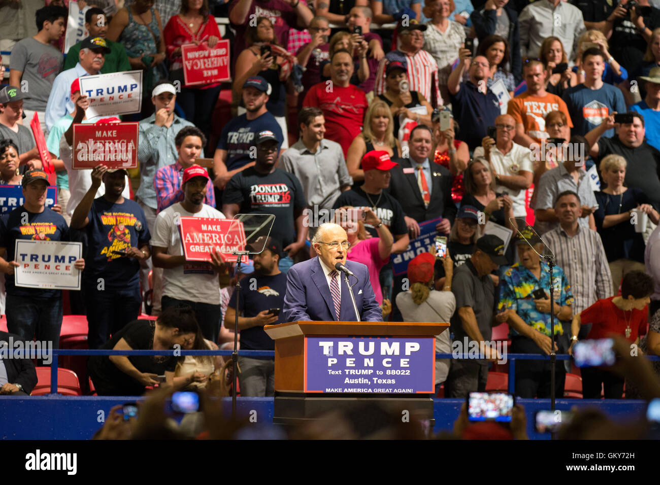 Travis county expo center hi-res stock photography and images - Alamy