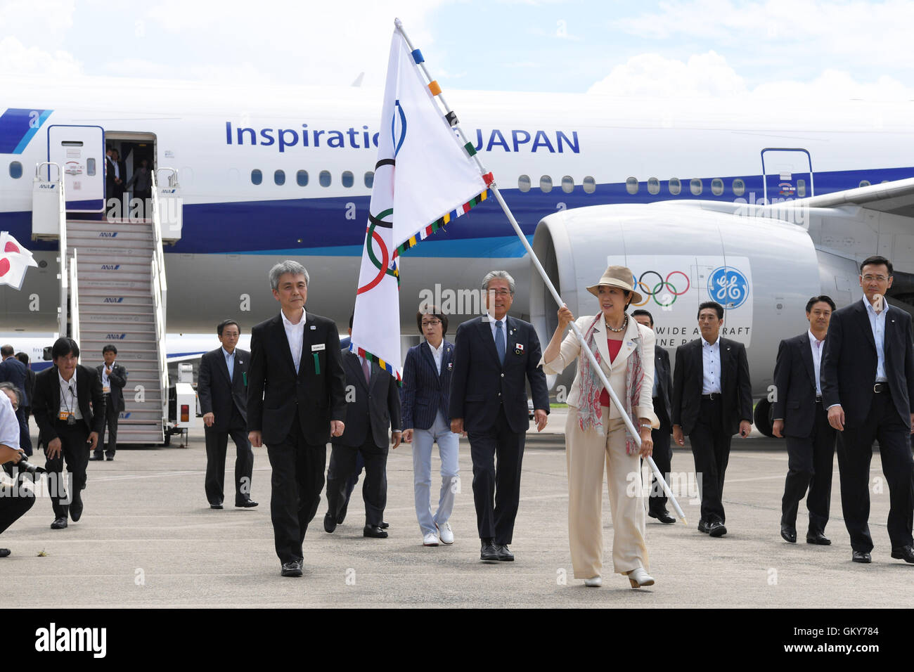 Tokyo, Japan. 24th August, 2016. (L-R) Seiko Hashimoto, JOCTsunekazu ...