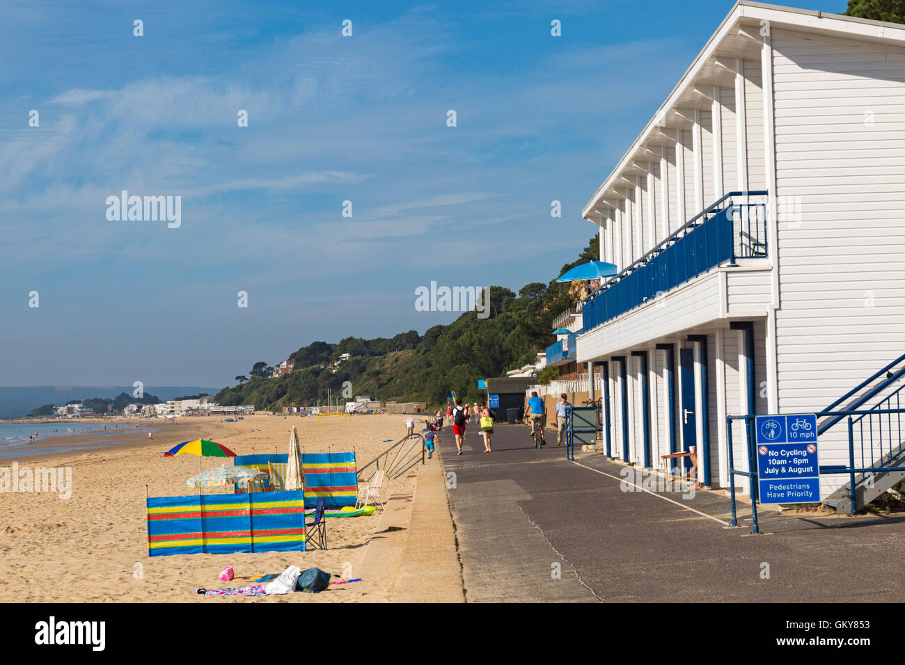 10 beach huts hi-res stock photography and images - Alamy
