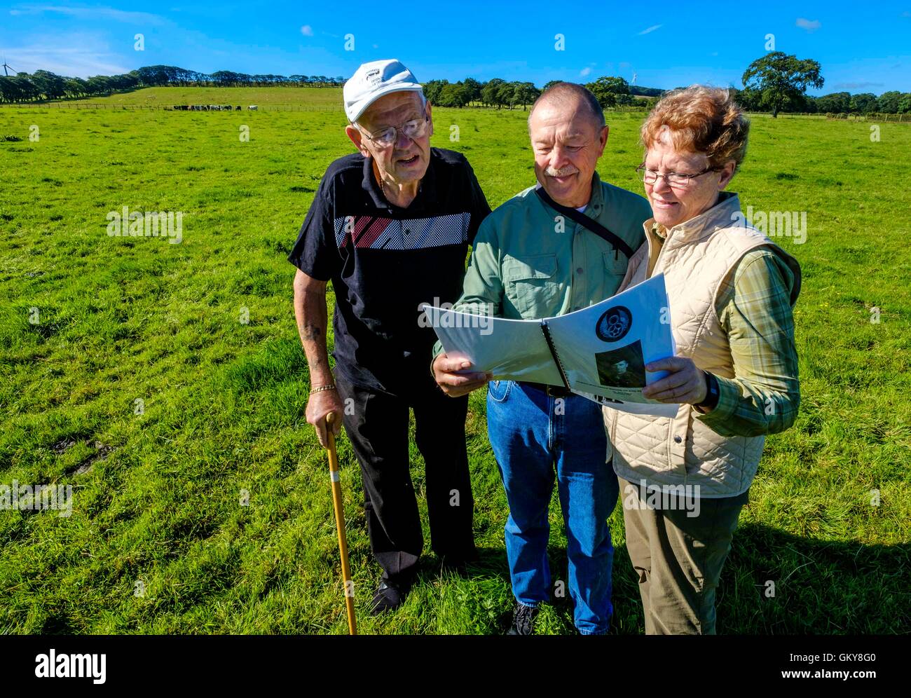 B 17 flying fortress gunner hi-res stock photography and images - Alamy