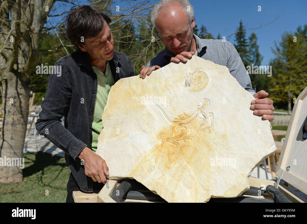 Denkendorf, Germany. 24th Aug, 2016. The two owners Michael Voelker (l ...