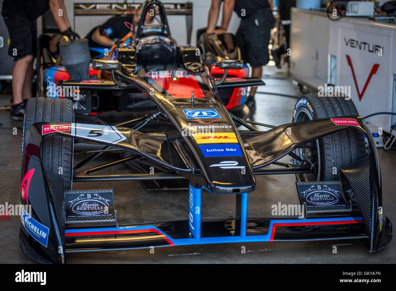 David venturi hi-res stock photography and images - Alamy