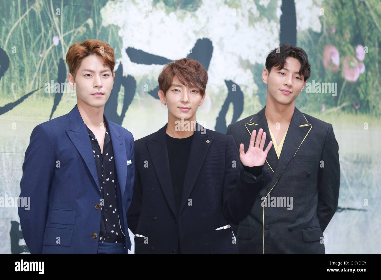 Seoul, Korea. 25th Aug, 2016. Lee Jun-ki, Kang Ha Neul, Hanna, Ji-eun Lee, Baek Hyun, Ju-Hyuk ...