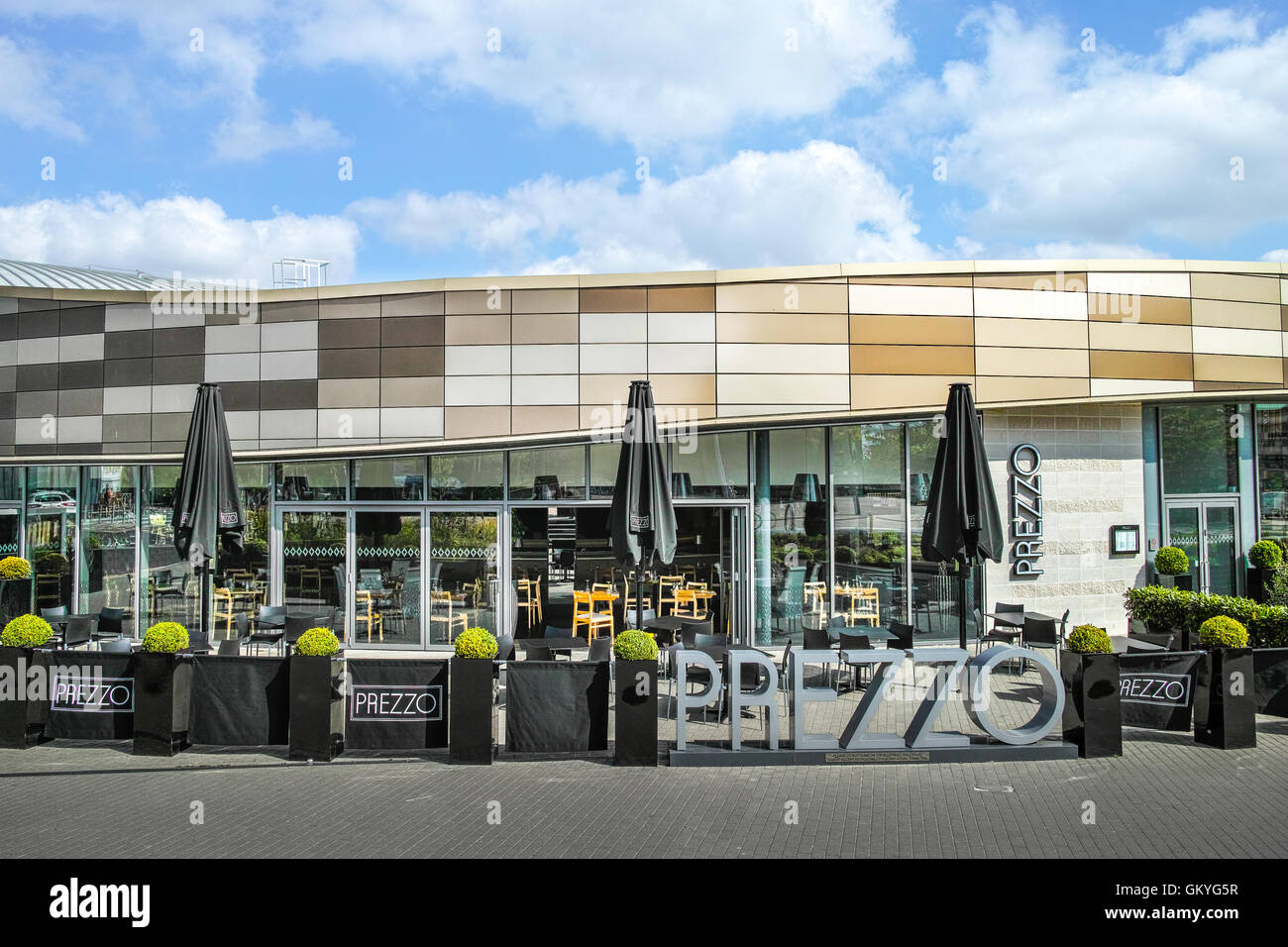 Prezzo restaurant, Corby town center Stock Photo - Alamy